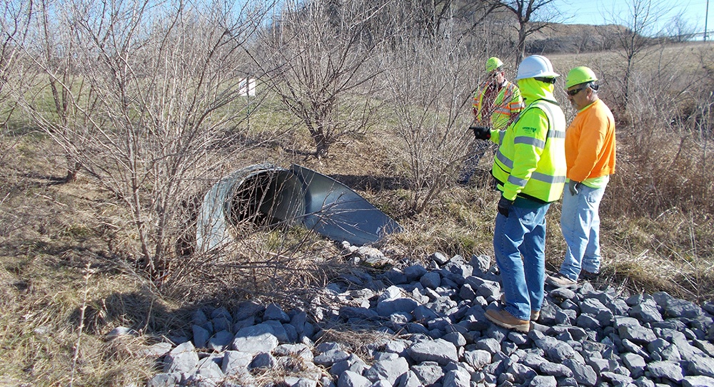 4 EASIEST ways to get better stormwater samples from your stormwater ...